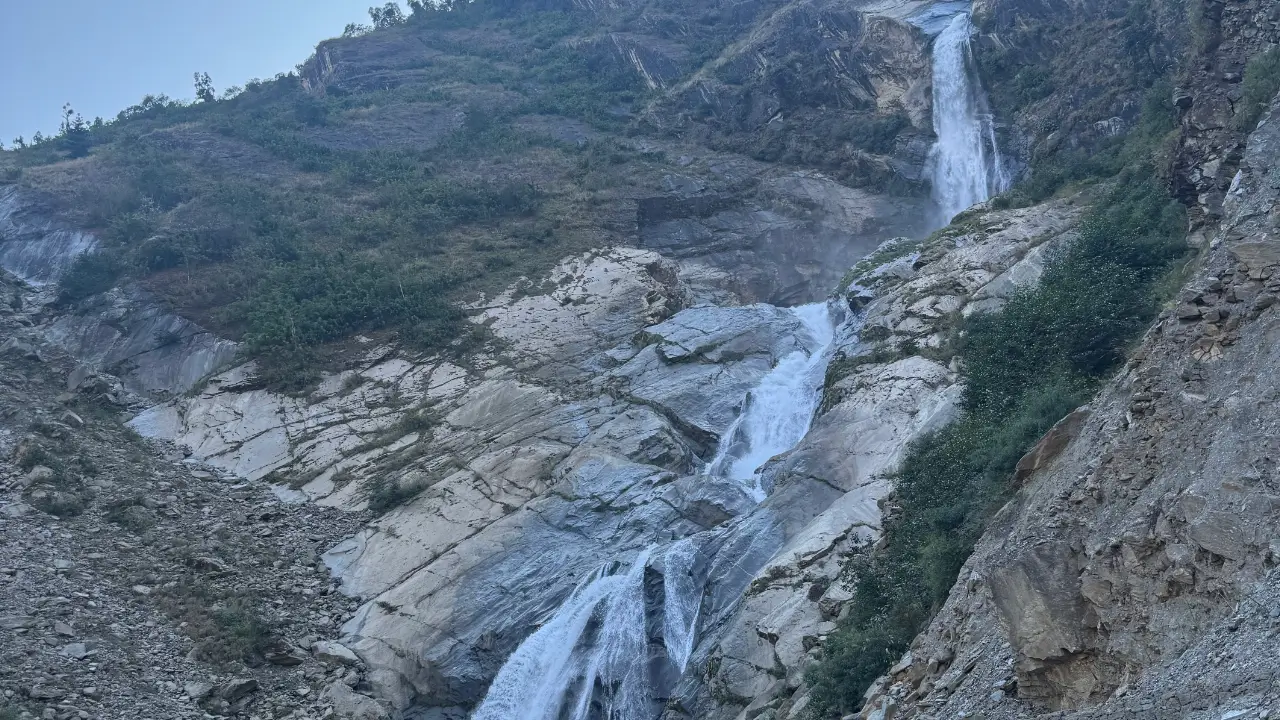 Excursión o tour por el Alto Mustang: ¿cuál es el adecuado para ti?